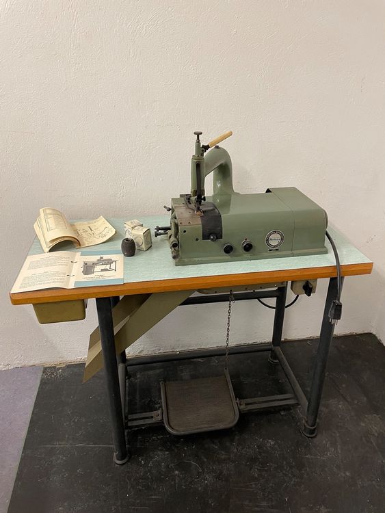 Leder Spaltmaschine Schärfmaschine Fortuna aus Sattlerei (Gebraucht) in ...