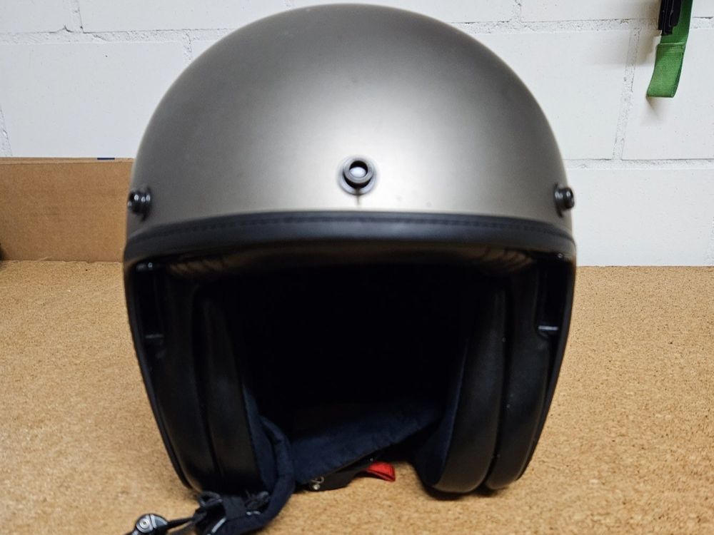 Motorradhelm Scorpion Belfast mit Sonnenvisier | Kaufen auf Ricardo