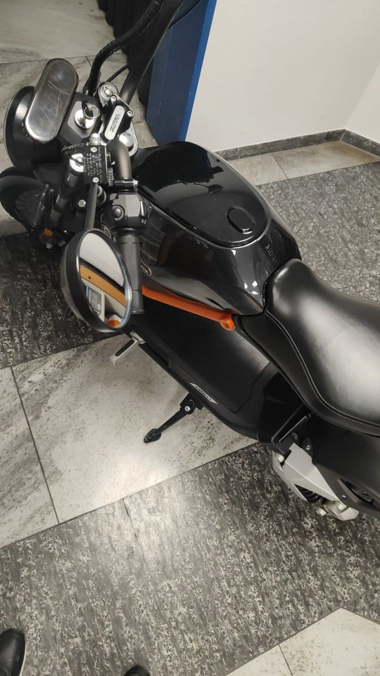 Miku Max E-Roller E-Scooter 20 Km/h (Strassenzugelassen) (Gebraucht) in Zürich für CHF 2299 ...