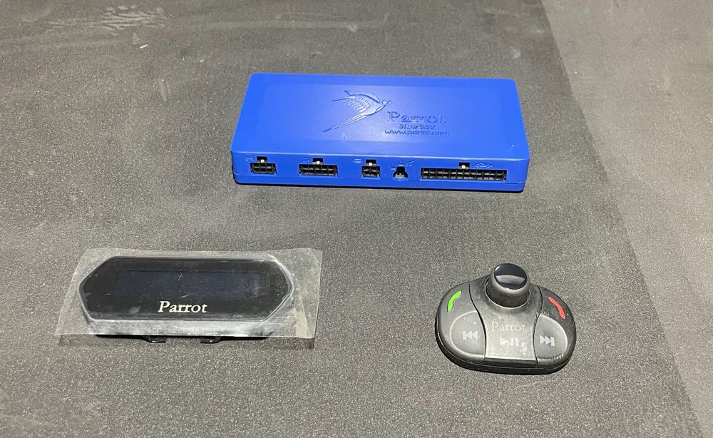 PARROT MKi9100 Bluetooth Freisprecheinrichtung | Kaufen auf Ricardo