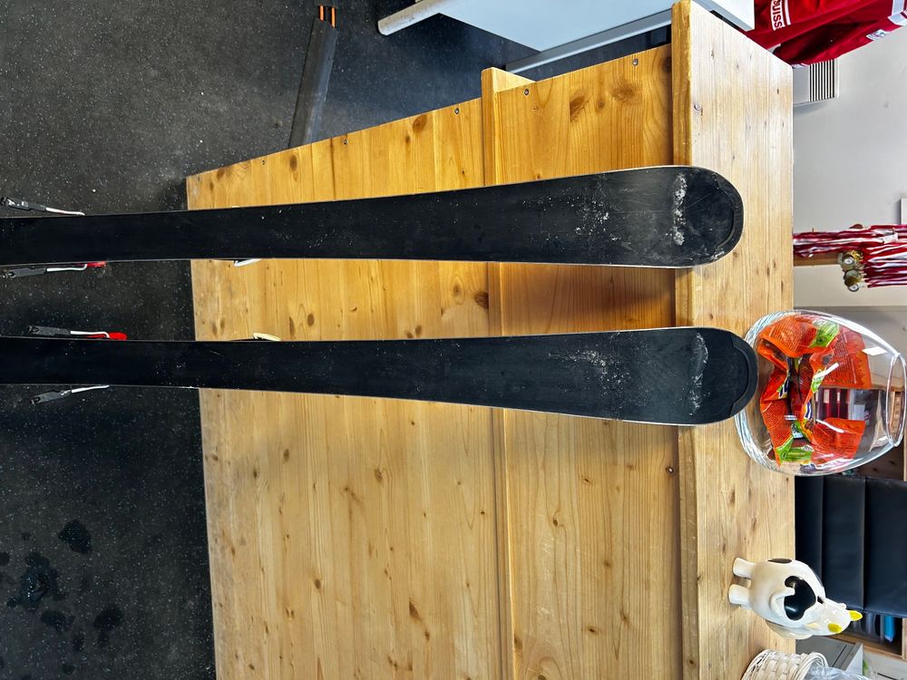 Atomic Edge EDGE 130cm (Gebraucht) in Riedern für CHF 1 – nur Abholung auf Ricardo kaufen