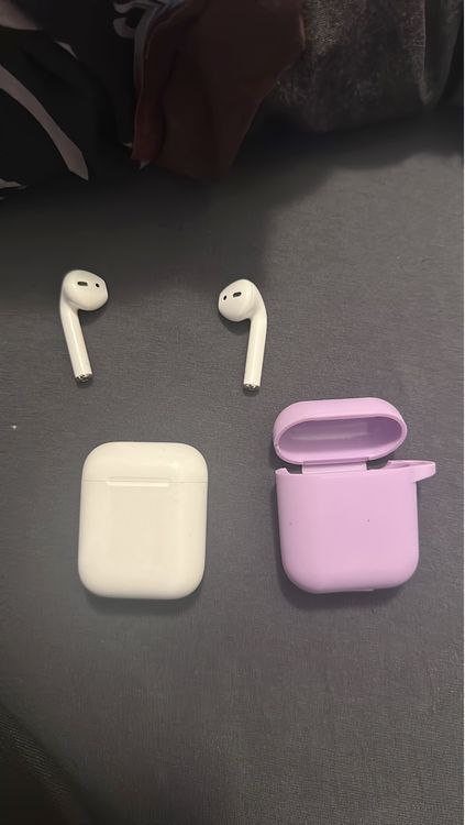 Apple AirPods 2. Generation - Top Zustand! Inkl. Case (Gebraucht) in ...