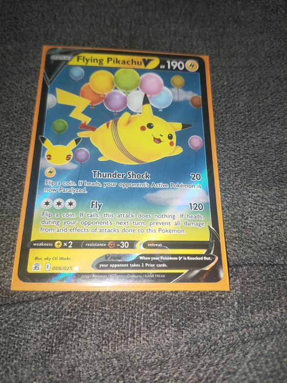 Flying Pikachu v | Kaufen auf Ricardo