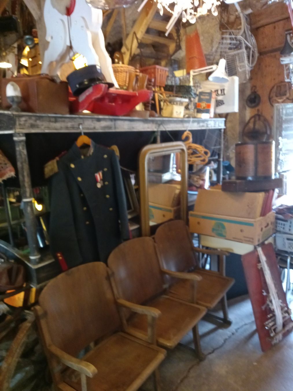 Tabourets de bar deux pièces (D'occasion) à Noiraigue pour CHF 120 ...