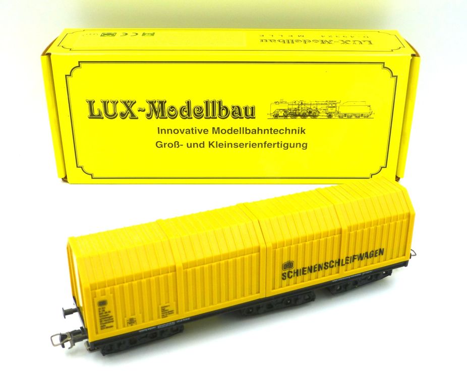 Mittelleiterreinigungswagen für alle H0-Gleise Lux 9136 (Gebraucht) in ...