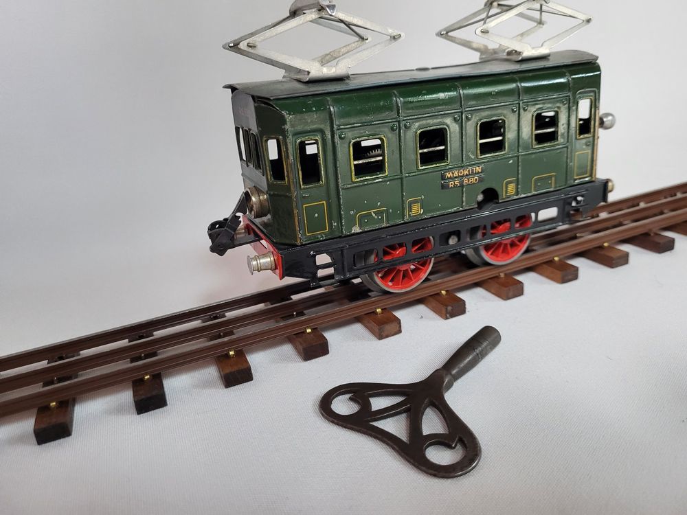 RS 880 Aufziehlock von Märklin (Spur 0) (Gebraucht) in Kehrsatz für CHF 83 – mit Lieferung auf ...