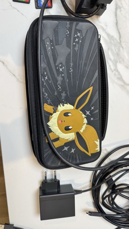 Nintendo Switch Black with 3 games and case (Gebraucht) in Chêne ...