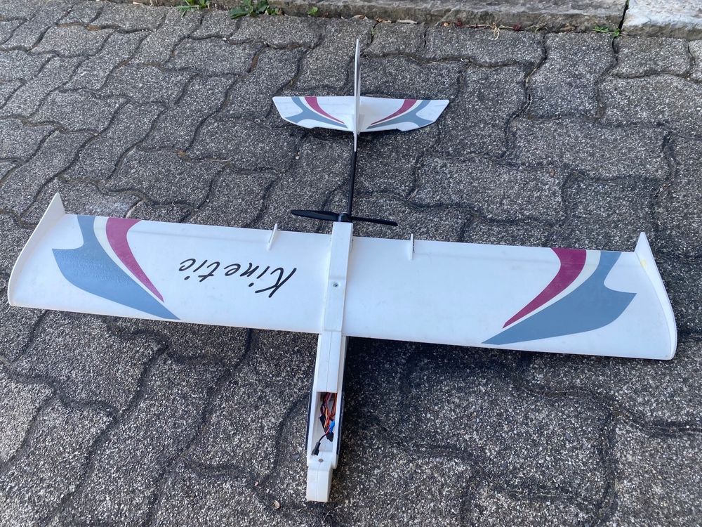 Kinetic RC Flugzeug von Hacker (Gebraucht) in Bern für CHF 41 – nur ...