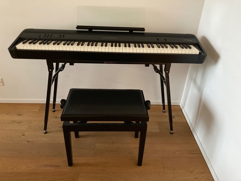 D-Piano Roland FP90 inkl. Zubehör (Gebraucht) in Grafstal für CHF 980 ...