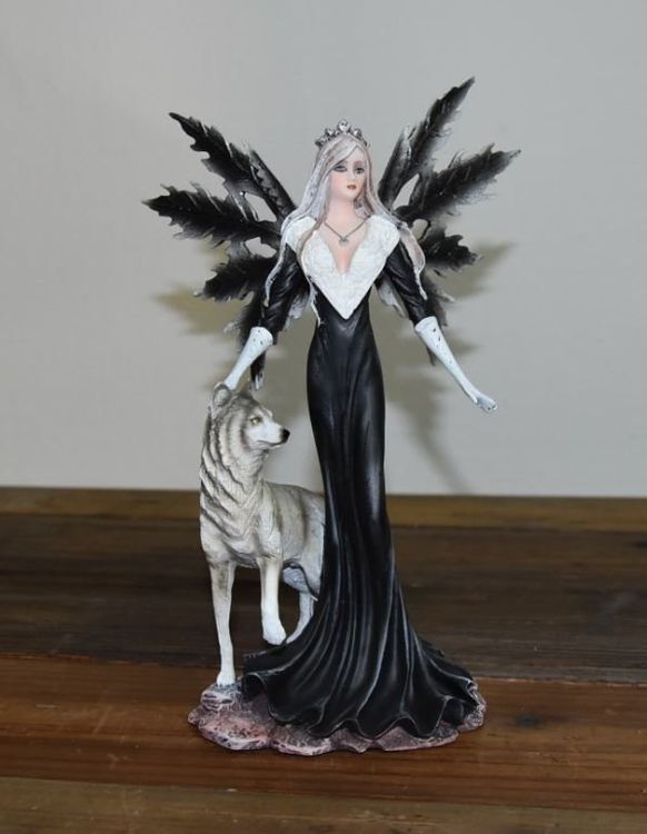 Elfe Aura mit Wolf (Neu und originalverpackt) in Menziken für CHF 59 ...