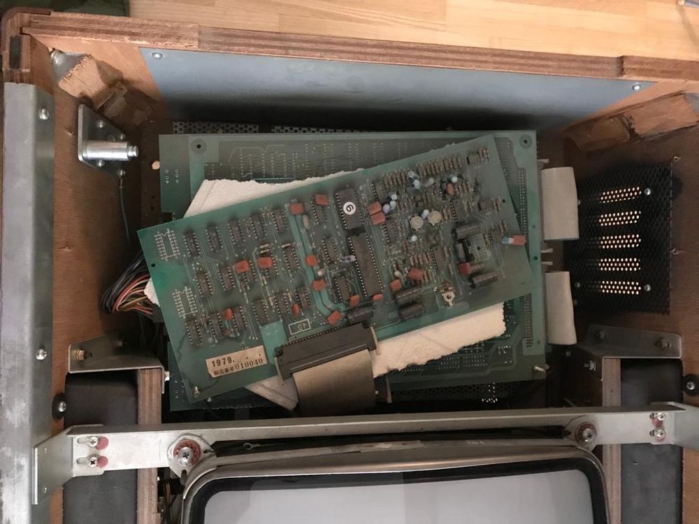 Cocktail Table Taito Space Jahrgang 1979 | Kaufen auf Ricardo