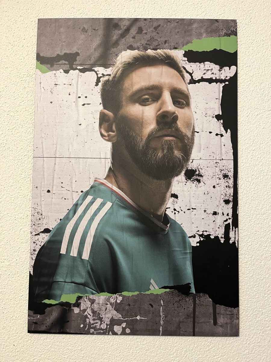Messi Poster - Wandbild von Lionel Messi - Top Zustand! (Gebraucht) in ...