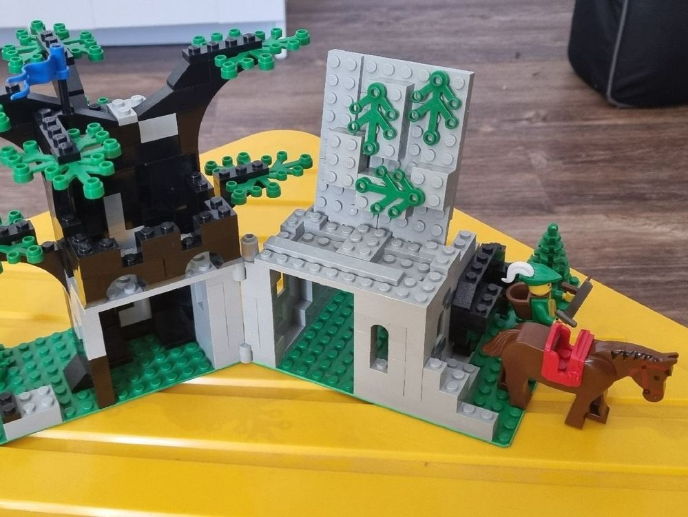 Lego Forestmen: Camouflaged Outpost (N°6066) (Gebraucht) in für CHF 88 ...