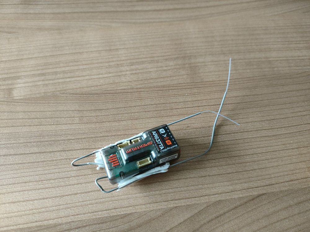 AR637TA 2,4 GHz 6-Kanal (Neu (gemäss Beschreibung)) in Kloten für CHF ...