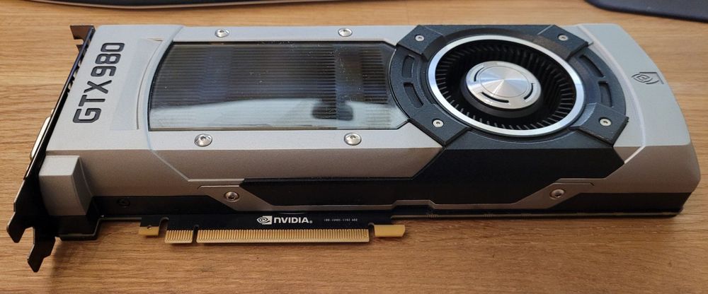 NVIDIA GeForce GTX 980 (PCIe 3.0, 4096 MB GDDR5) | Kaufen auf Ricardo