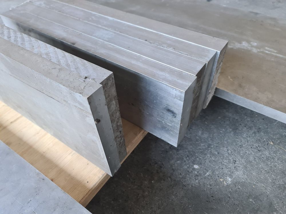 ALUMINIUM PLATTEN Rohmaterial (Neu (gemäss Beschreibung)) in Glarus für ...