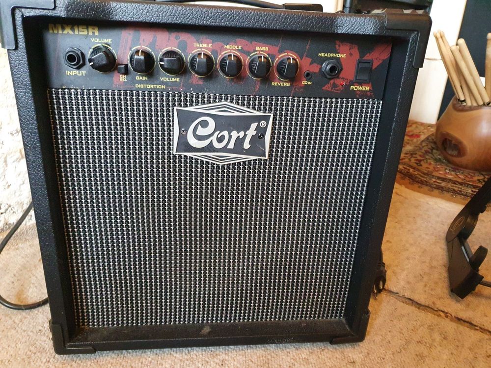 Cort MX15R 15W Gitarrenverstärker | Kaufen auf Ricardo
