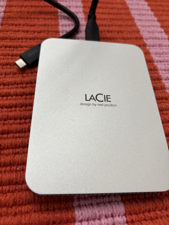 LaCie Mobile Drive 1TB, USB-C Silber - Top Zustand! (Neu (gemäss ...
