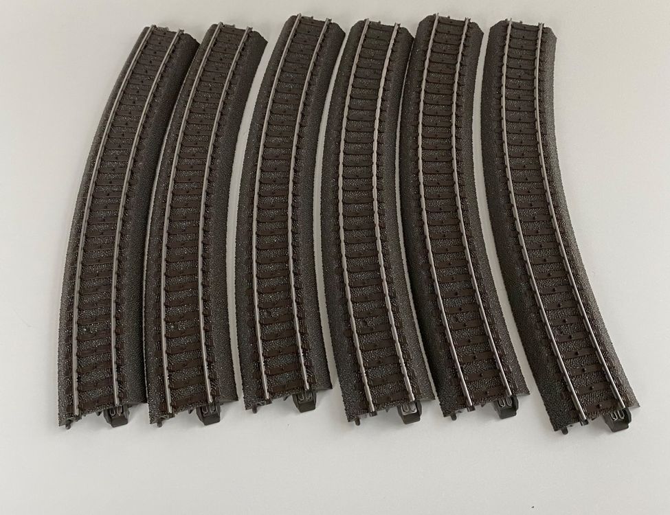 Märklin 24230 - 6x Gebogenes C-Gleis Radius R2 (Gebraucht) in Baden für CHF 7 – mit Lieferung ...