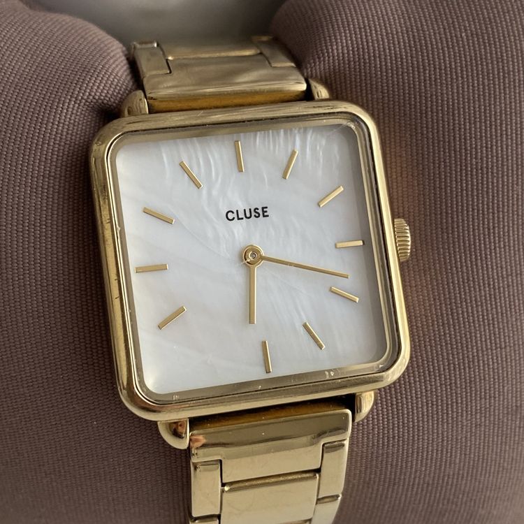 Cluse Gold Damenuhr Square (Gebraucht) in Givisiez für CHF 30 – mit ...