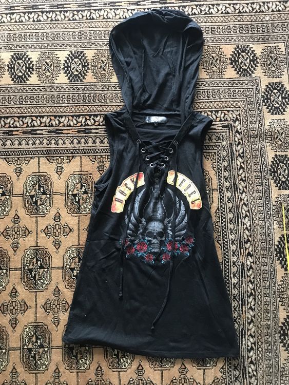 Gothic Top von Rock Rebel mit Kapuze 💀 (Usato) a Locarno per CHF 5 ...