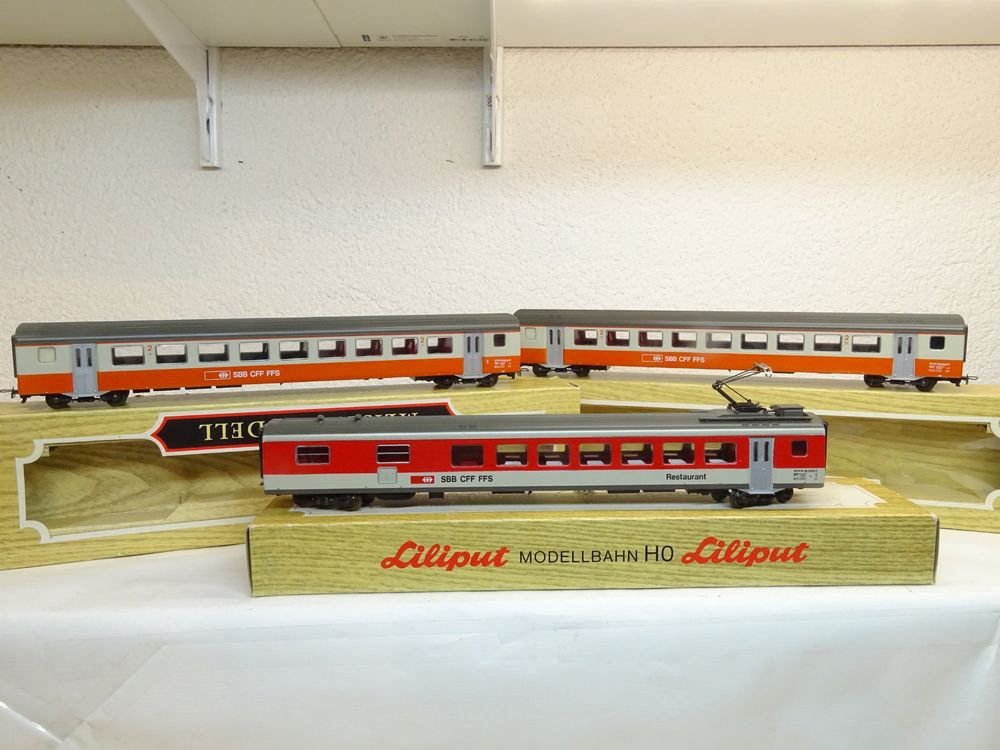 Liliput 88550 + 88540 SBB Swiss Express + WR, H0, GS/DC,OVP (Gebraucht) in Wohlen für CHF 31 ...