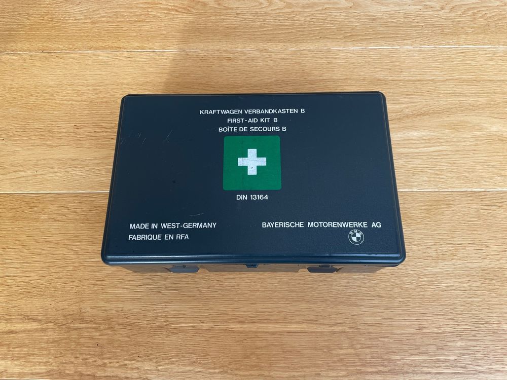 original BMW Verbandkasten (Gebraucht) in Grenchen für CHF 60 – nur ...
