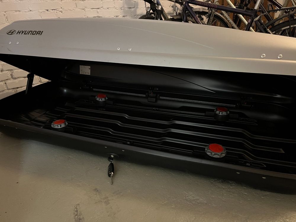 Dachbox Hyundai Original 460 silber + Hyundai i20 Dachträger | Kaufen ...