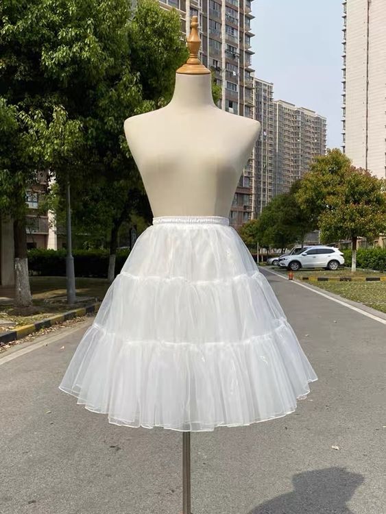 White crinoline skirt underskirt wedding dress (Neu (gemäss ...