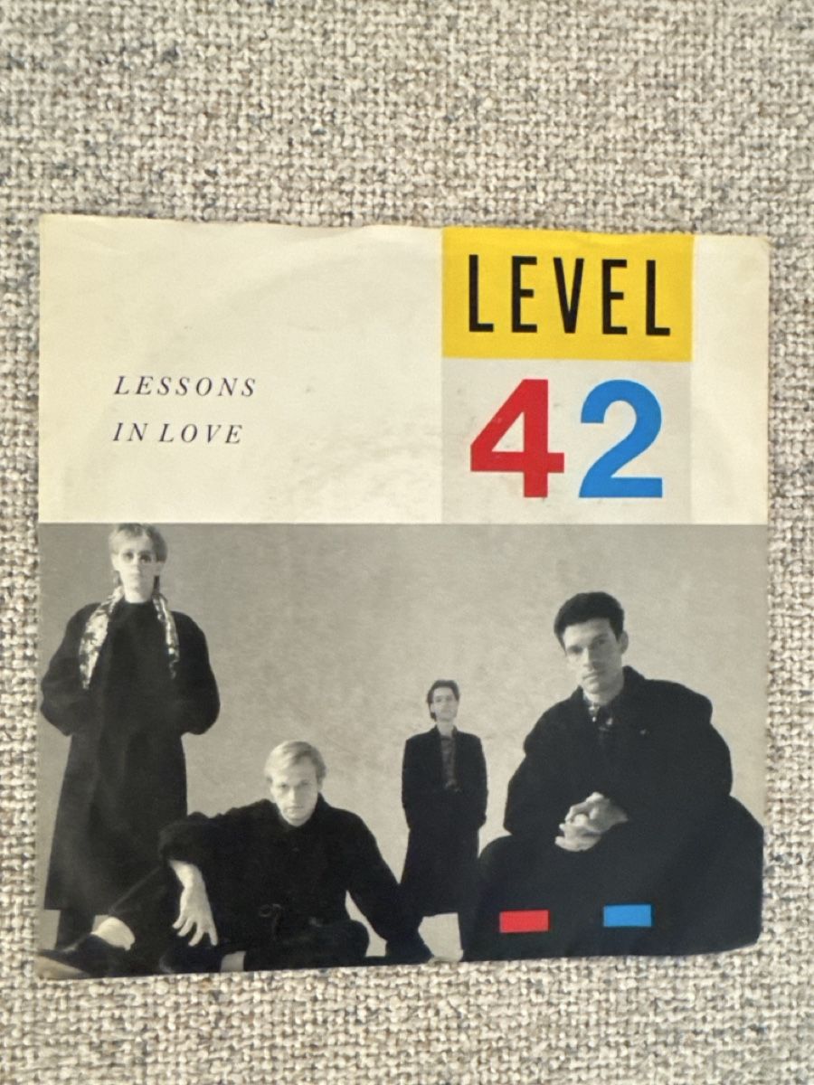 Level 42 – Lessons in Love 7" Single Rarität (Gebraucht) in Rorbas für ...