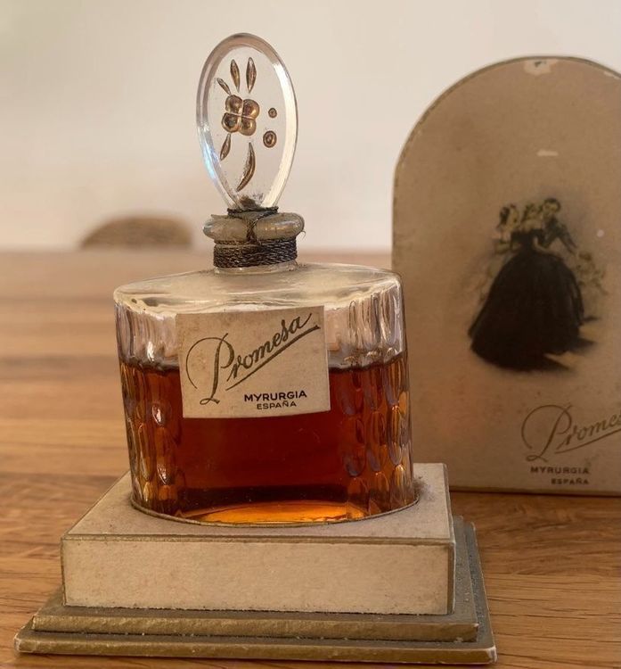 PARFÜM FLAKON ANTIK / VINTAGE Perfum (Gebraucht) in für CHF 105 – mit ...