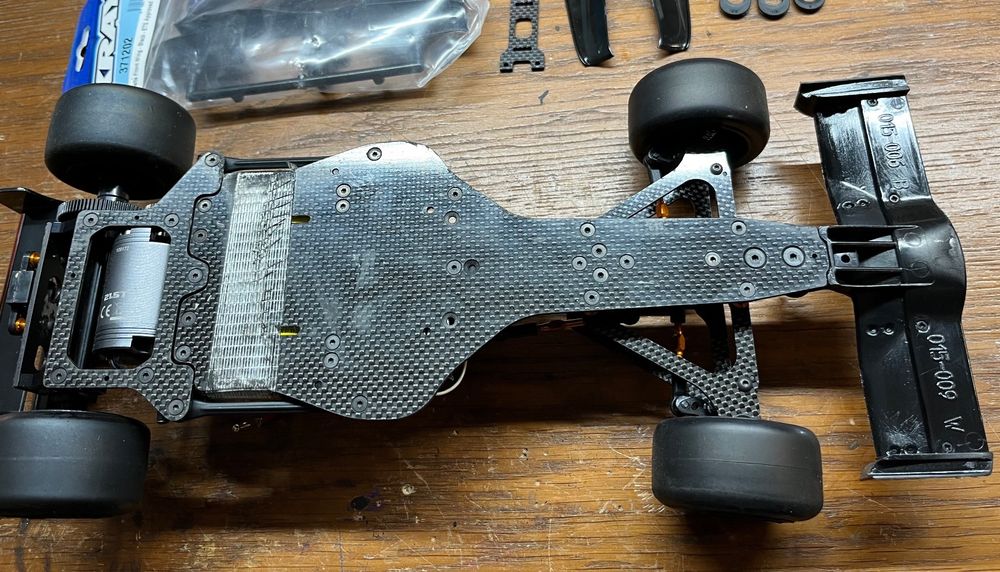 XRAY X1 Formel 1 mit Motor, Regler und Servo (Gebraucht) in Amriswil für CHF 190 – mit Lieferung ...