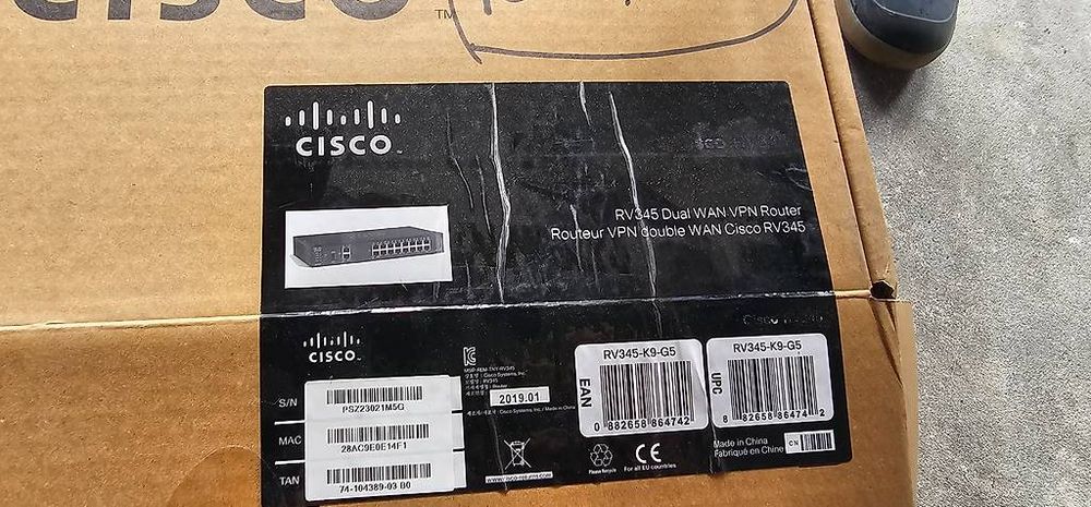 Cisco RV345 VPN-Router mit 16 Gigabit-Ethernet-Ports (GbE) (Neu und ...