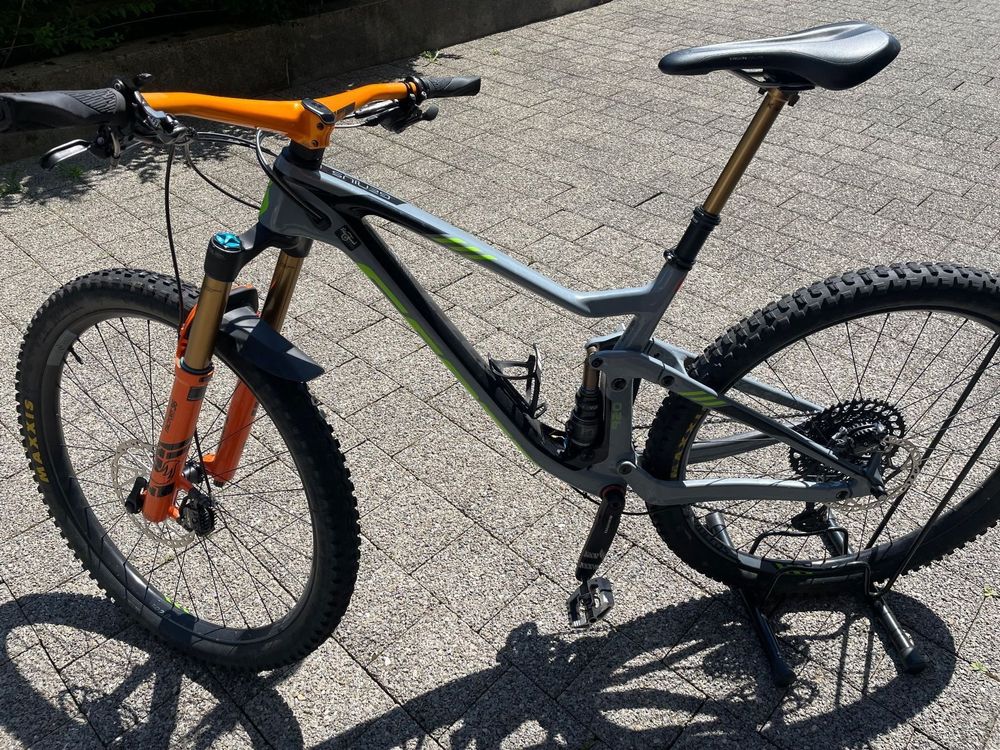 Scott Genius 920 Grösse M Jg. 2018 grau / grün (Tuned) (Gebraucht) in ...