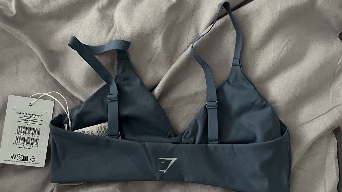 Gymshark Elevate twist front Bra in S Neu (Neu (gemäss Beschreibung ...