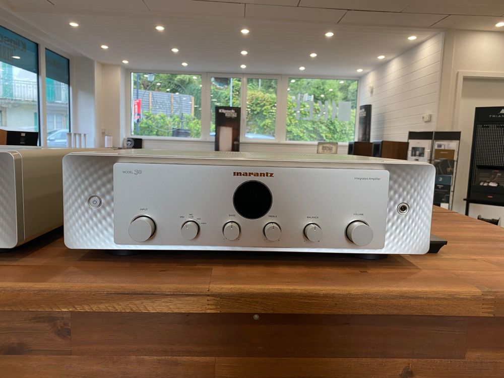Marantz Model 30 Stereo integrated amplifier (Neu (gemäss Beschreibung ...