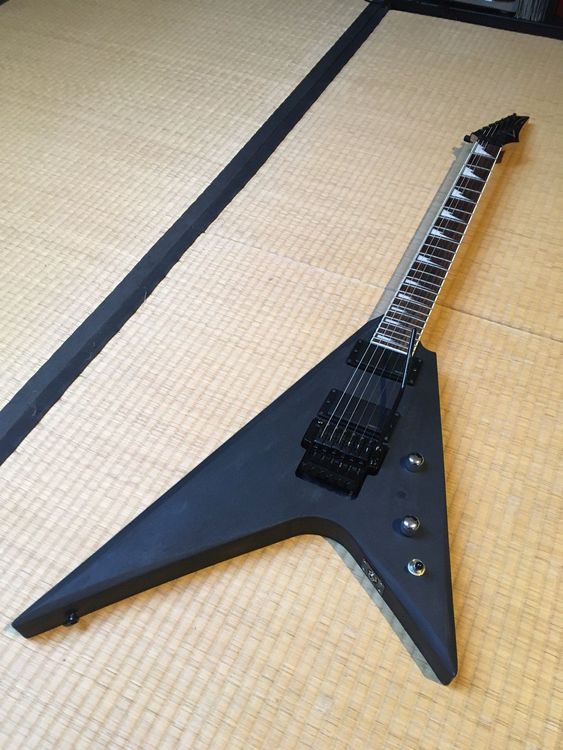 Ibanez Flying V | Kaufen auf Ricardo