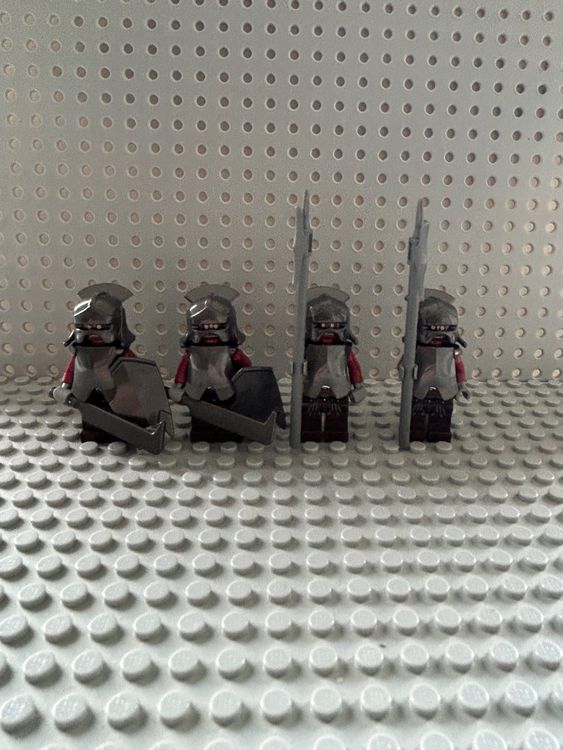 Lego Uruk Hai Lord of the Rings Lot 1 (Gebraucht) in für CHF 42 – mit ...