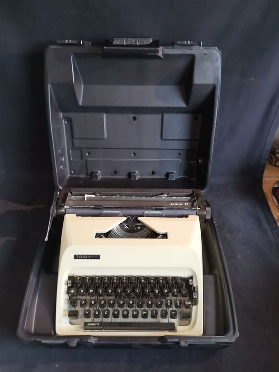 Triumph Junior 12 Schreibmaschine, alte Schreibmaschine Triu (Gebraucht ...