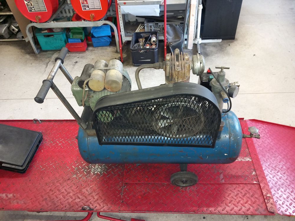 Druckluft Kompressor 50 Lt. / 230V / 10 Bar (Gebraucht) in Kerns für CHF 50 – nur Abholung auf ...
