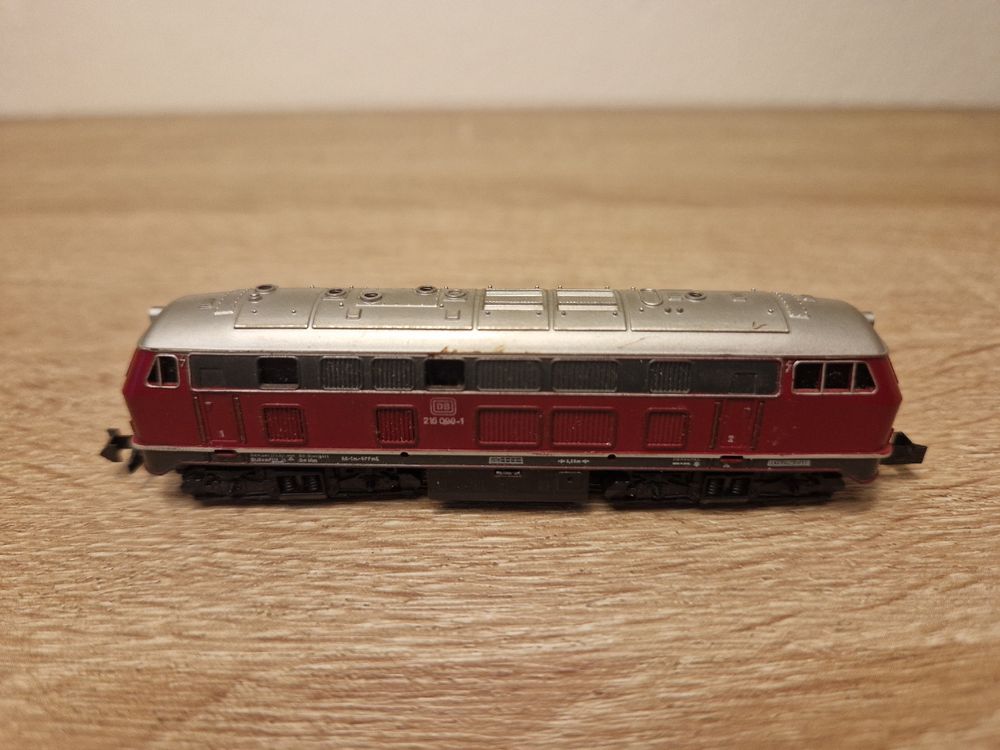 Minitrix N Diesellok BR 216 DB (Gebraucht) in St-Aubin-Sauges für CHF 23 – mit Lieferung auf ...