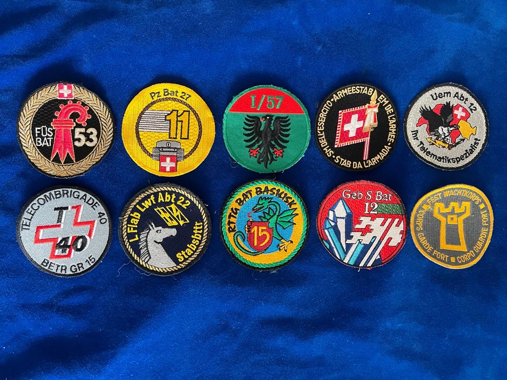 10 Abzeichen / Badges Schweizer Armee (KoA23) (Gebraucht) in ...
