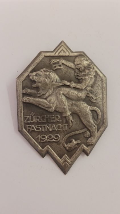 Fasnacht Plakette Zürich 1929 (Gebraucht) in nunningen für CHF 20 – mit Lieferung auf Ricardo kaufen