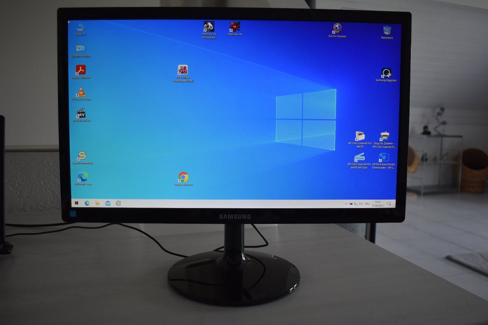 Samsung Computer Monitor 22 Zoll S22C350H (Gebraucht) in Kleindöttingen ...