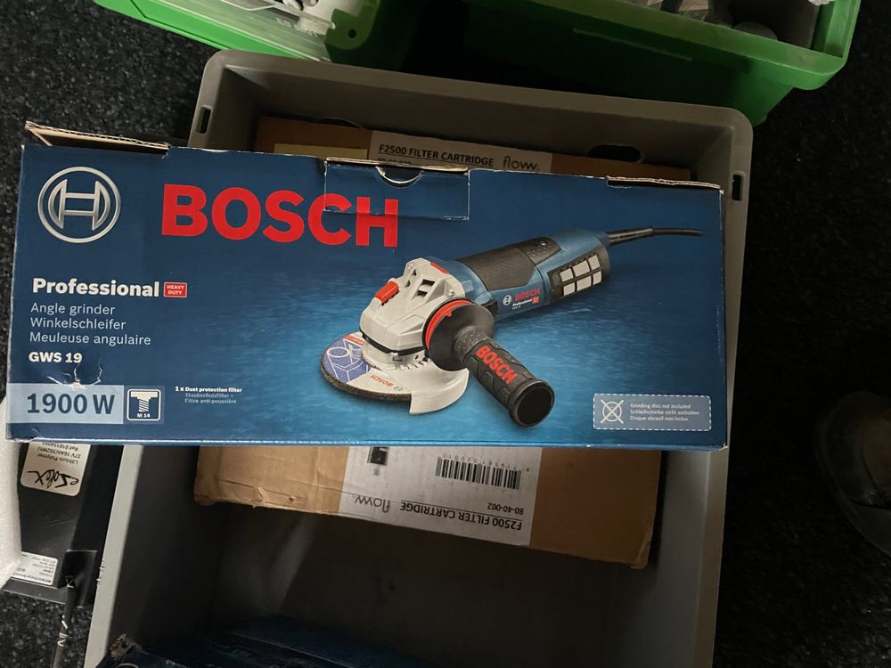 Winkelschleifer BOSCH GWS 19-125 CIE (Neu und originalverpackt) in Seon ...