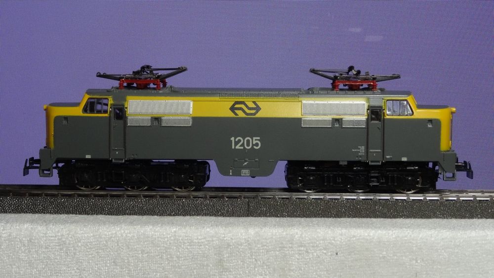 Märklin 3055, NS 1205, grau- gelb, Metall, Neuwertig (Neu (gemäss ...