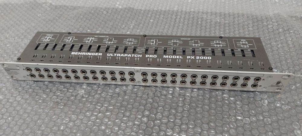 Behringer PX-2000 Ultrapatch Pro Patchbay (Gebraucht) in für CHF 59 ...