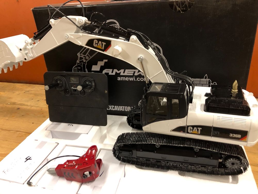 Vollmetall Bagger Amewi (Neu (gemäss Beschreibung)) in Richenthal für ...