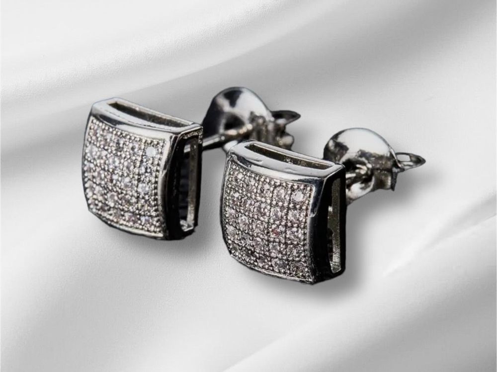 Ohrring 24karat v. (Neu und originalverpackt) in Hemmental für CHF 1 – mit Lieferung auf Ricardo ...