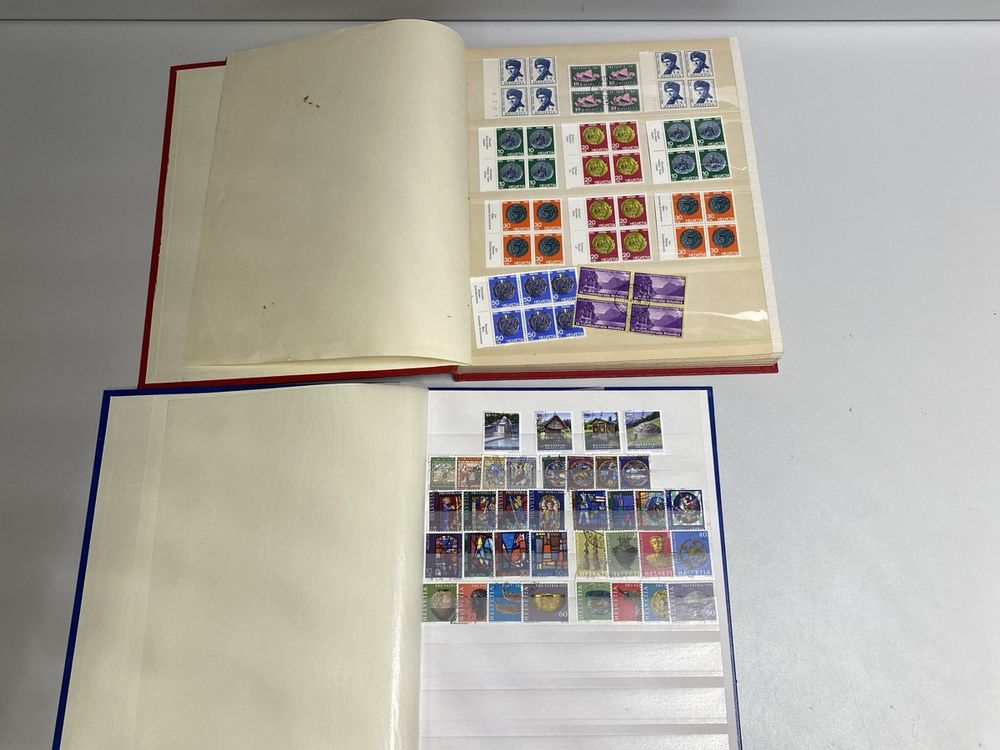 CH-Marken in Album mit Viererblocks ca. 1920-1965 // E242 (Gebraucht) in Bern für CHF 25 – mit ...